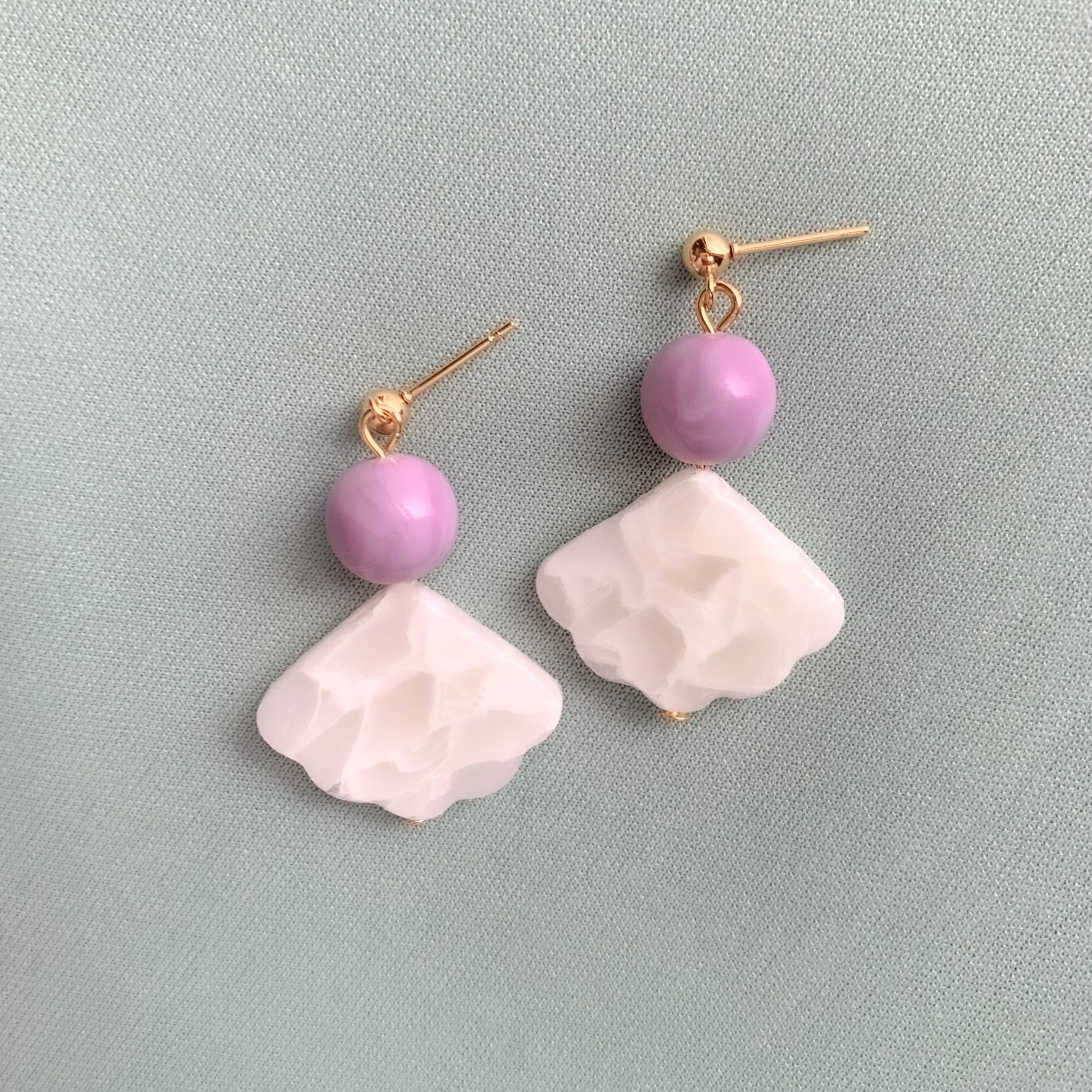 Mia in White Quartz – Made Simple